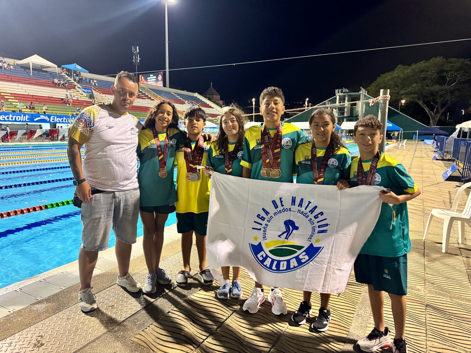 Caldas brilló en el Nacional Infantil de Natación, una de las ...